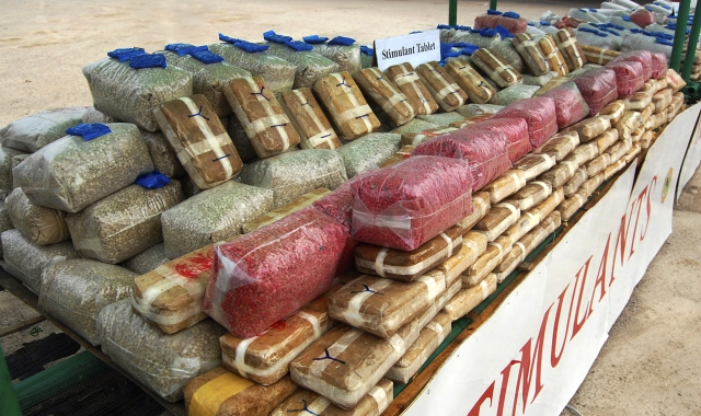 Polská chřipka, české piko. Pašuje se jako za starých časů | Týden.cz